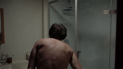 Auscaps Rupert Friend Shirtless In Homeland 6 03 The Covenant
