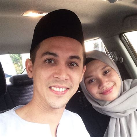 Sam Bunkface Isteri Selamat Timang Cahaya Mata