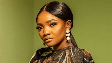 Singer Simi Reveals Retirement Plan