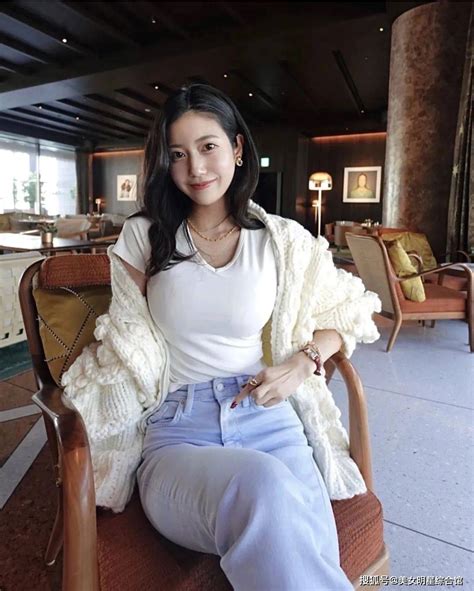 日本新晋女神！超模身材明星脸，一眼心动！夏树阿部外貌