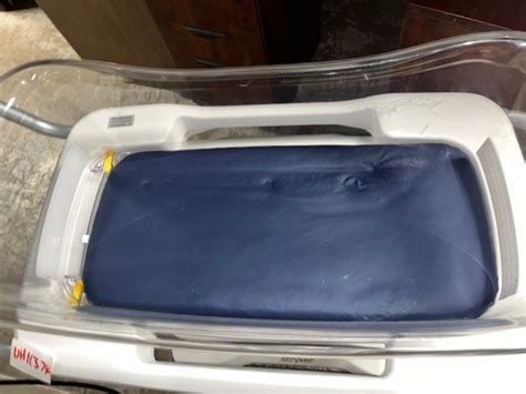 1 Stryker Crib And 1 Pedi Scale For Sale