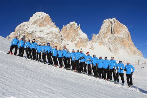 Scuola Sci Campitello Campitello Di Fassa Val Di Fassa Dolomites