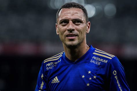 Qual Será O último Jogo De Rômulo Com A Camisa Do Cruzeiro