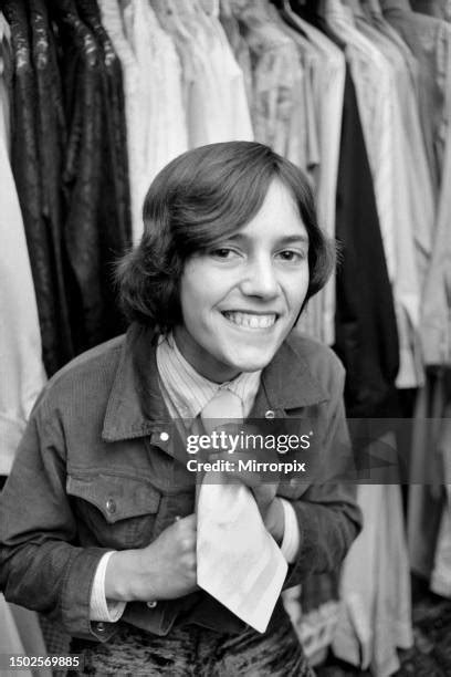 1960s Black And White Teen Photos Photos And Premium High Res Pictures