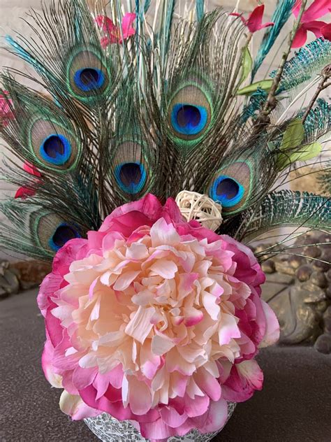 Centerpieces Using Peacock Feathers Shekyeon Dyeing Peacock Feathers