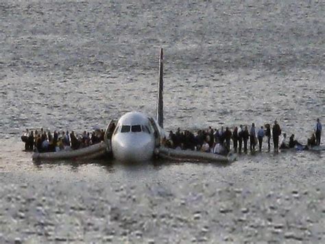 Captain Sully And The Miracle Of Hudson