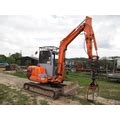 Hitachi Ex452 Tracked Excavator 8 Tons Showing 5902 Hours Timber