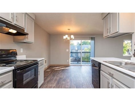 Sterling Park Apartments In Portland Or