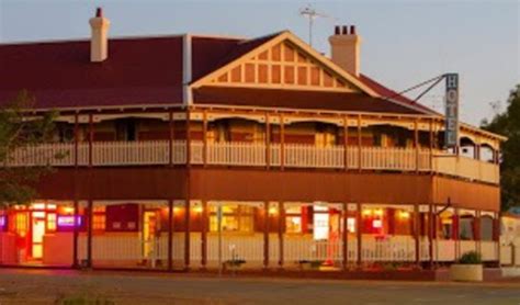 Wa Miling Australia Pubs Accommodation