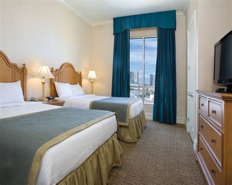 Club Wyndham Grand Desert Details Hopaway Holiday Vacation And