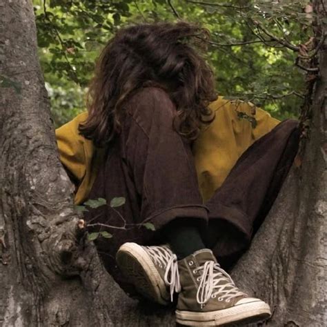 Meriem A 🌸 📚 Maeriem • Threads Say More