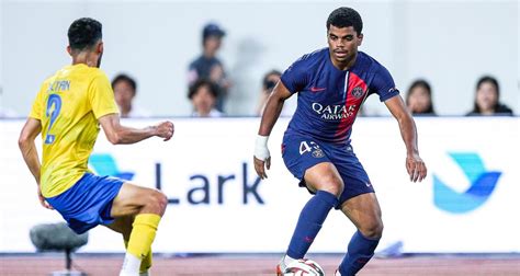 Psg Noah Lemina Prêté En Italie Off