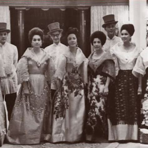 Kasuotan Ng Mga Pilipino Panahon Ng Espanyol