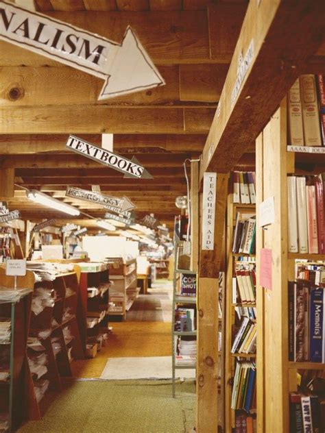 Big Chicken Barn Used Books Chicken Barn Maine Travel Maine Road Trip