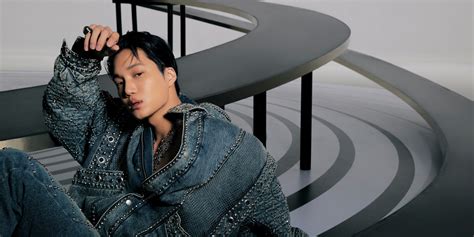 Kai Exo Exos Kai Breaks Down On Live Broadcast Following Unexpected