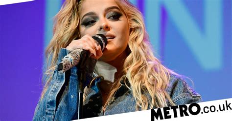 Bebe Rexha Fan Explains Why He Threw A Phone At The Singer Qkzizv