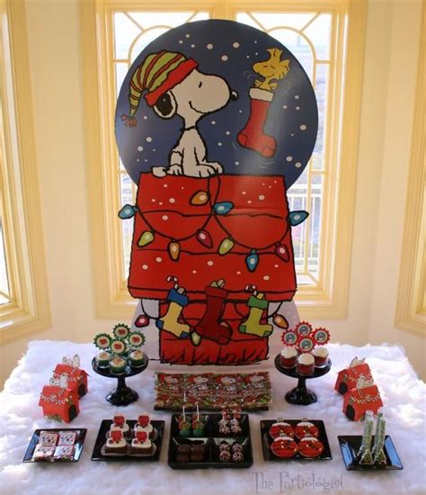 Charlie Brown Christmas Table Decorations
