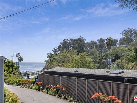 2 Paradise Cove Rd Malibu Ca 90265 Mls 26661079 Zillow