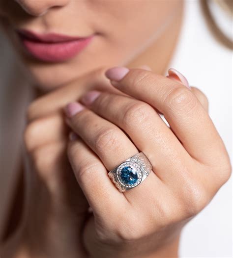 Griffe Rouge Le Bijoutier International