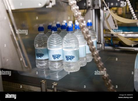 Plastic Water Bottle Still Sparkling Labelling Process Line Princess