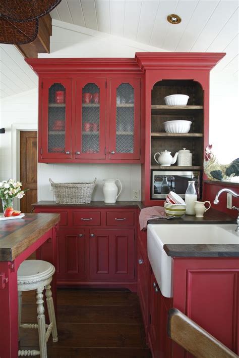 25 Bold And Inspiring Red Kitchen Decor Ideas Shelterness