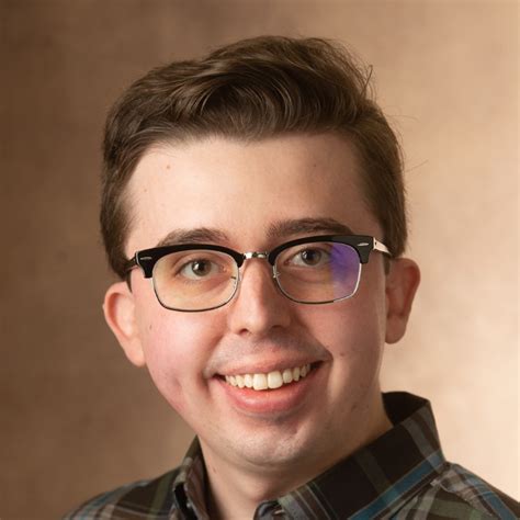 Dylan Webb Mba It Support Associate Leasing Support Manager Southern Illinois University