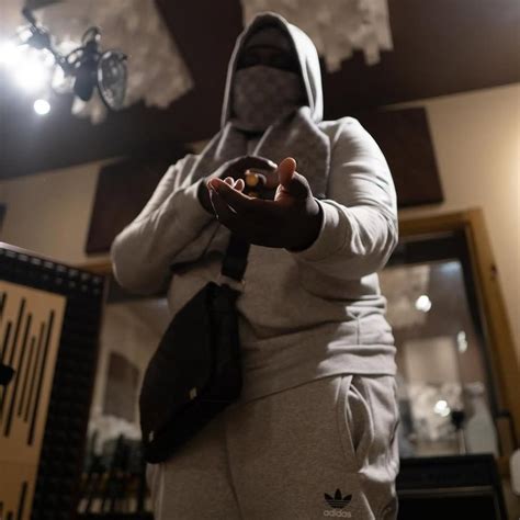 Isma Ms Lyrics Songs And Albums Genius