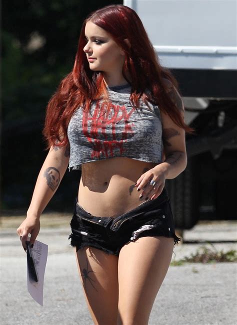 Ariel Winter On The Set Of The Last Movie Star Scrolller