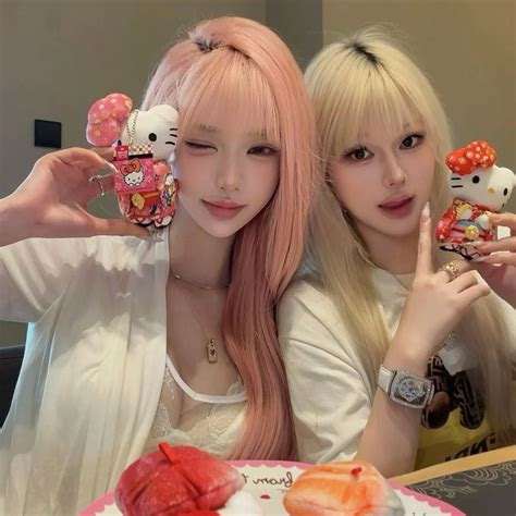 Descubre 19 Ideas De Xccc En Este Tablero De Pinterest Peinados Color De Pelo Para Piel Clara