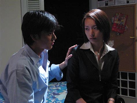 여형사강간사랑 그리고 맛있는 섹스 왓챠