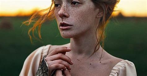 Olga Kobzar R Prettygirls