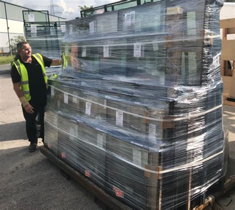 Lee Our Production Manager At Padiham Glass Does The Final Inspection On The Sealed Units Before