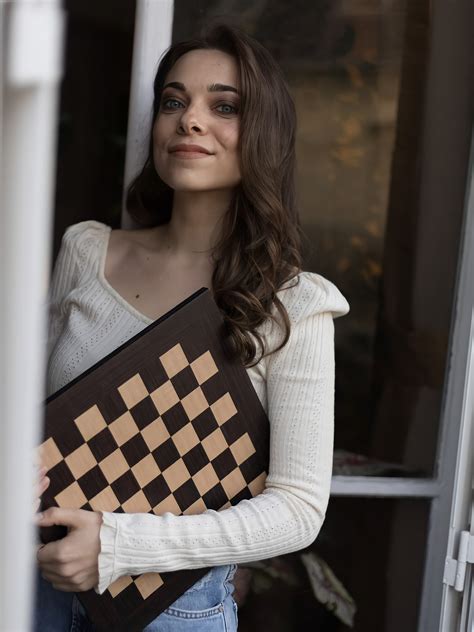 Dina Belenkaya This Might Look Like 3 Nice Ladies Posing At A Typical Chess Tournament But The