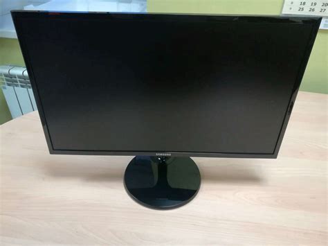 Монитор Samsung S24F350FHI, 23.5, Black — купить в интернет-магазине ...