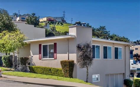 22 Robinson Dr San Francisco Ca 94112 Zillow