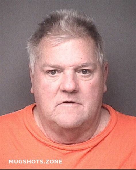 Stevens Robert Francis 10262022 Dubuque County Mugshots Zone