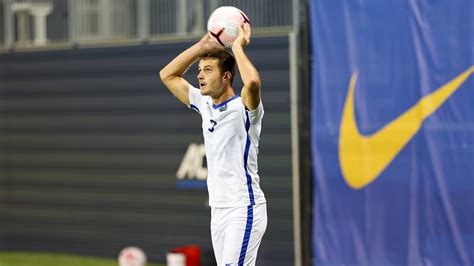 Raphaël Crivello Mens Soccer Pitt Panthers H2p