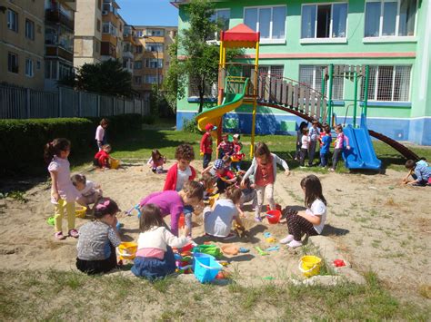 Grupa Piticii Veseli