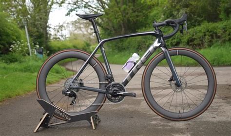 Trek Emonda Vs Trek Domane
