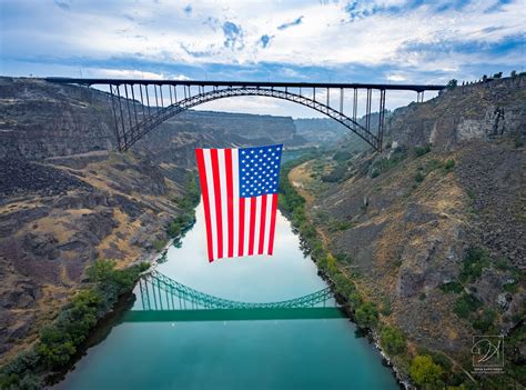 Follow The Flag In Twin Falls Idaho — Drew Armstrong Fine Art Photography