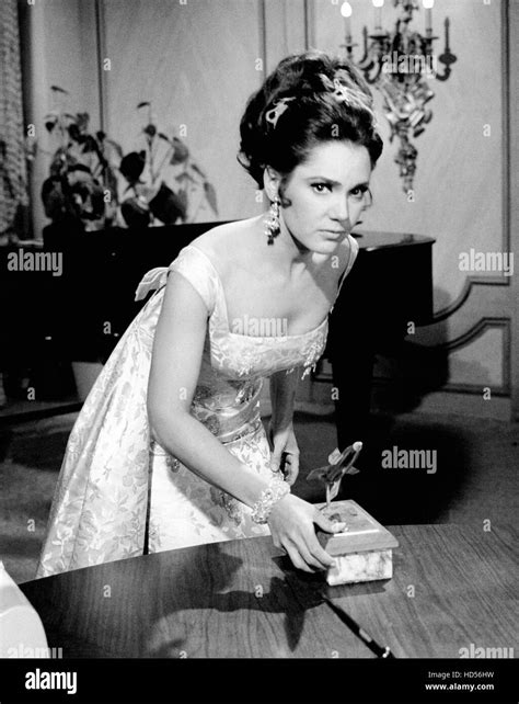 The Girl From U N C L E Mary Ann Mobley In Pilot Episode 1966 67