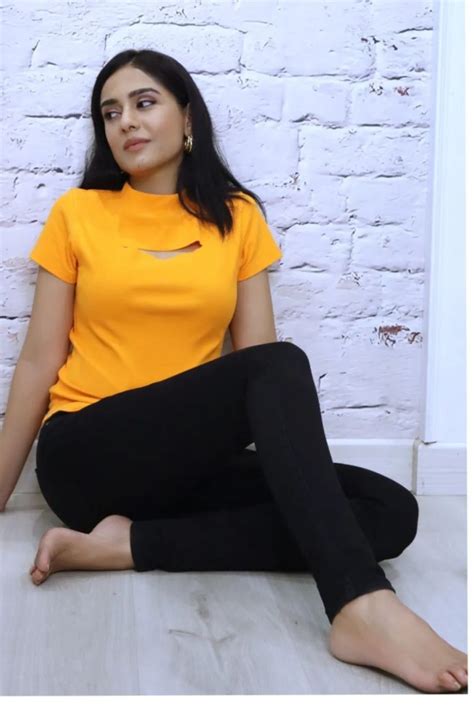 Amrita Raos Feet