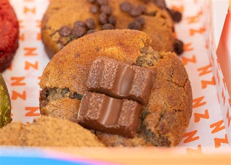 Kinder Cookie Noor Zena Bakery