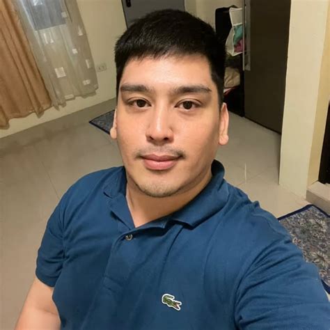 Jhang Jhang Ds • Threads Say More