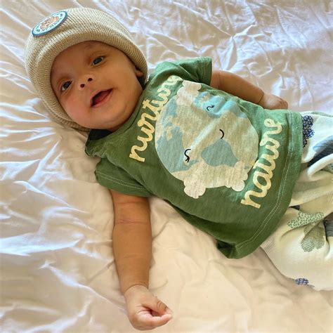 Nick Cannon Alyssa Scotts Late Son Zens Sweetest Photos Us Weekly