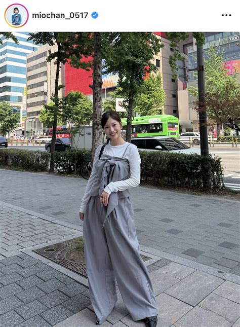 結婚発表から1か月、元hkt48センター・朝長美桜 胸元に大きなリボンのセットアップ姿が「キュート」と話題 スポーツ報知