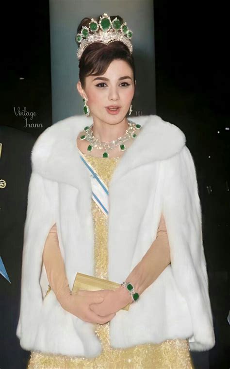 Pin By A P Rad On Blue Queen Farah Diba شهبانو فرح دیبا Women In Iran Royal Fashion Style
