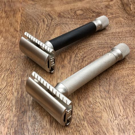 Safety Razor Professional Blade At Clinton Richardson Blog