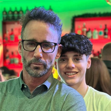 Escassi Se Emociona Con El Mensaje De Su Hijo Y Su Exmujer En Supervivientes 2025 Con 51