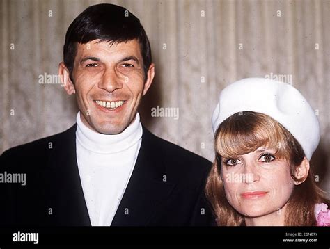 Leonard Nimoy And Wife Susan Bay Fotos Und Bildmaterial In Hoher